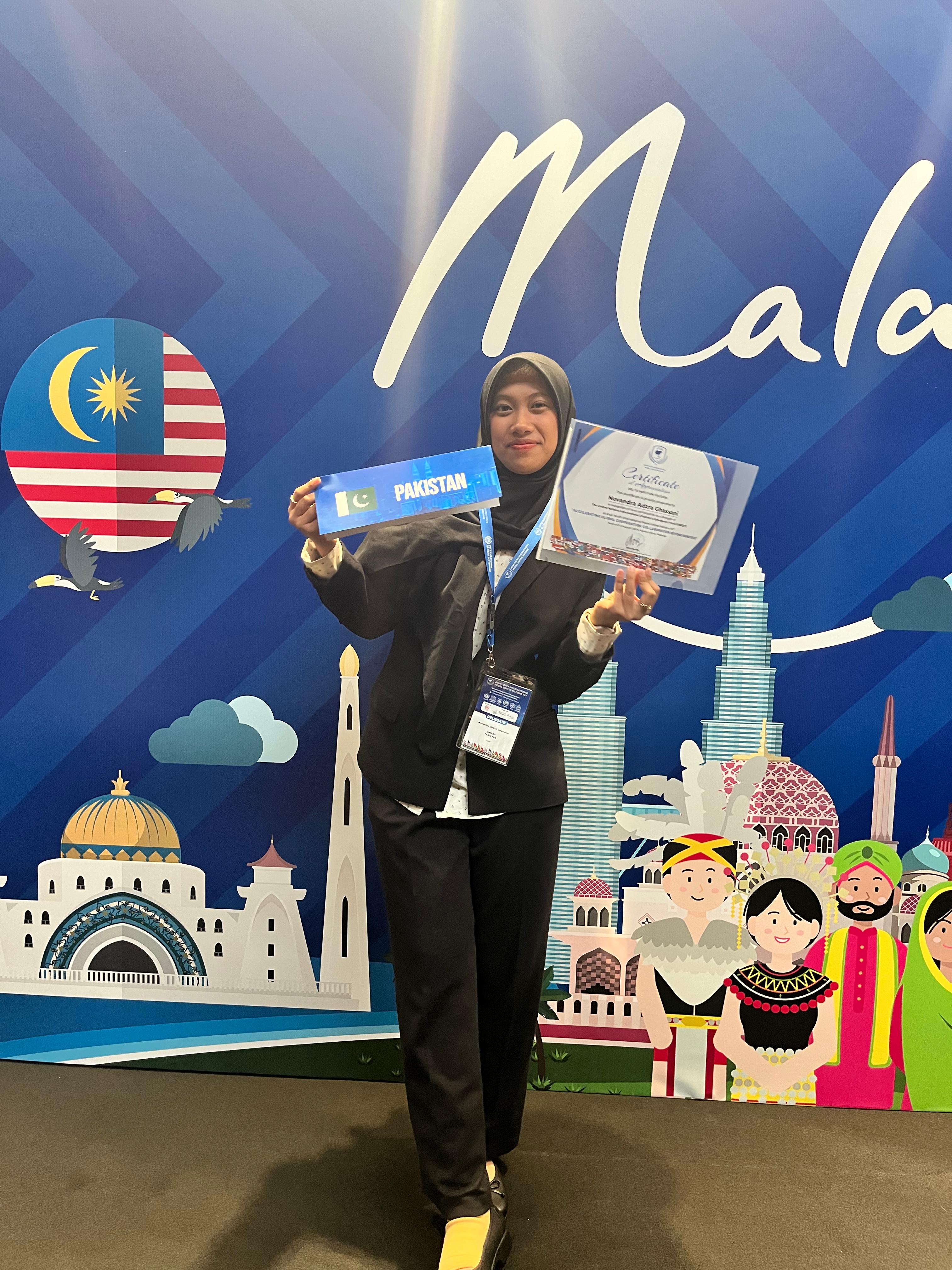 BELAJAR DAN BERPROSES MELALUI AYIMUN – Doing Literacy